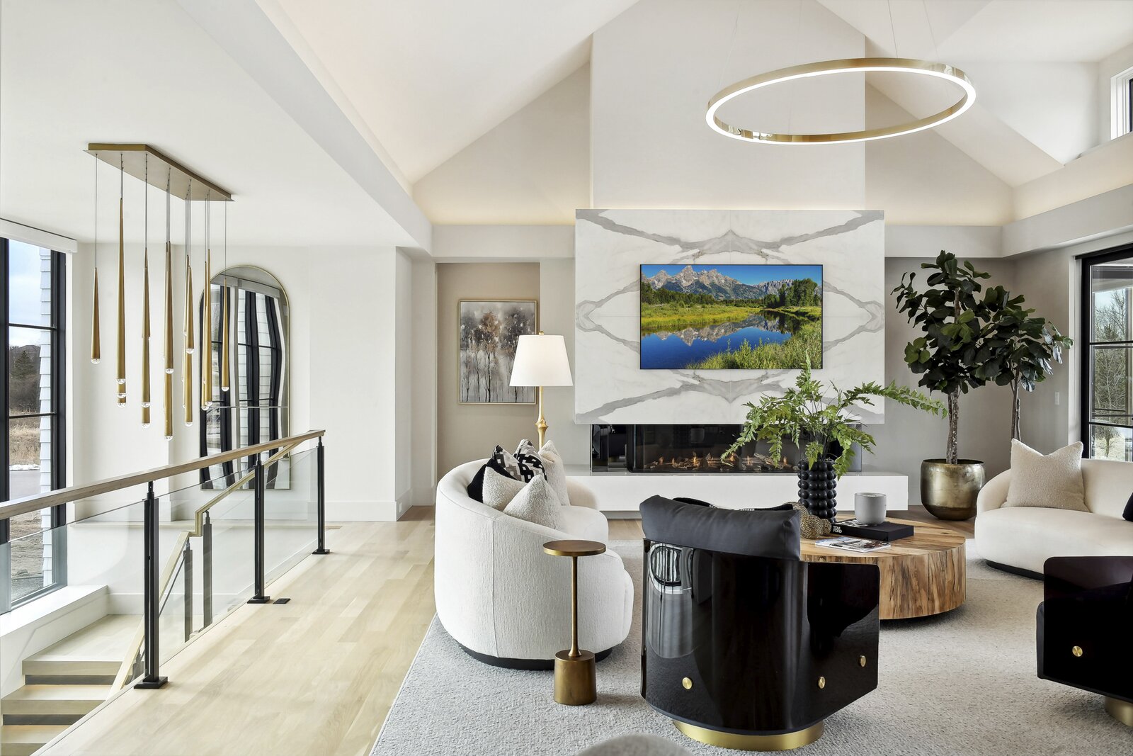 Photo 14 of 66 in Sunlit Coastal Ranch by JMAD - Dwell