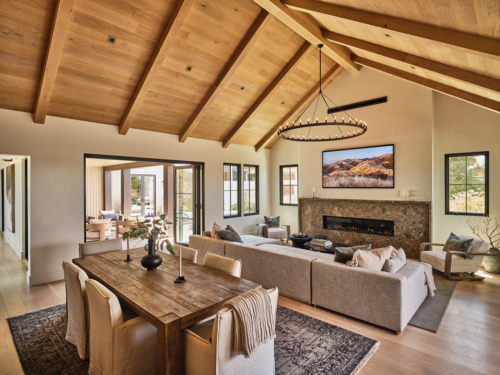 Photo 5 of 20 in Step Inside The Maple Residence Vineyard Home at ...