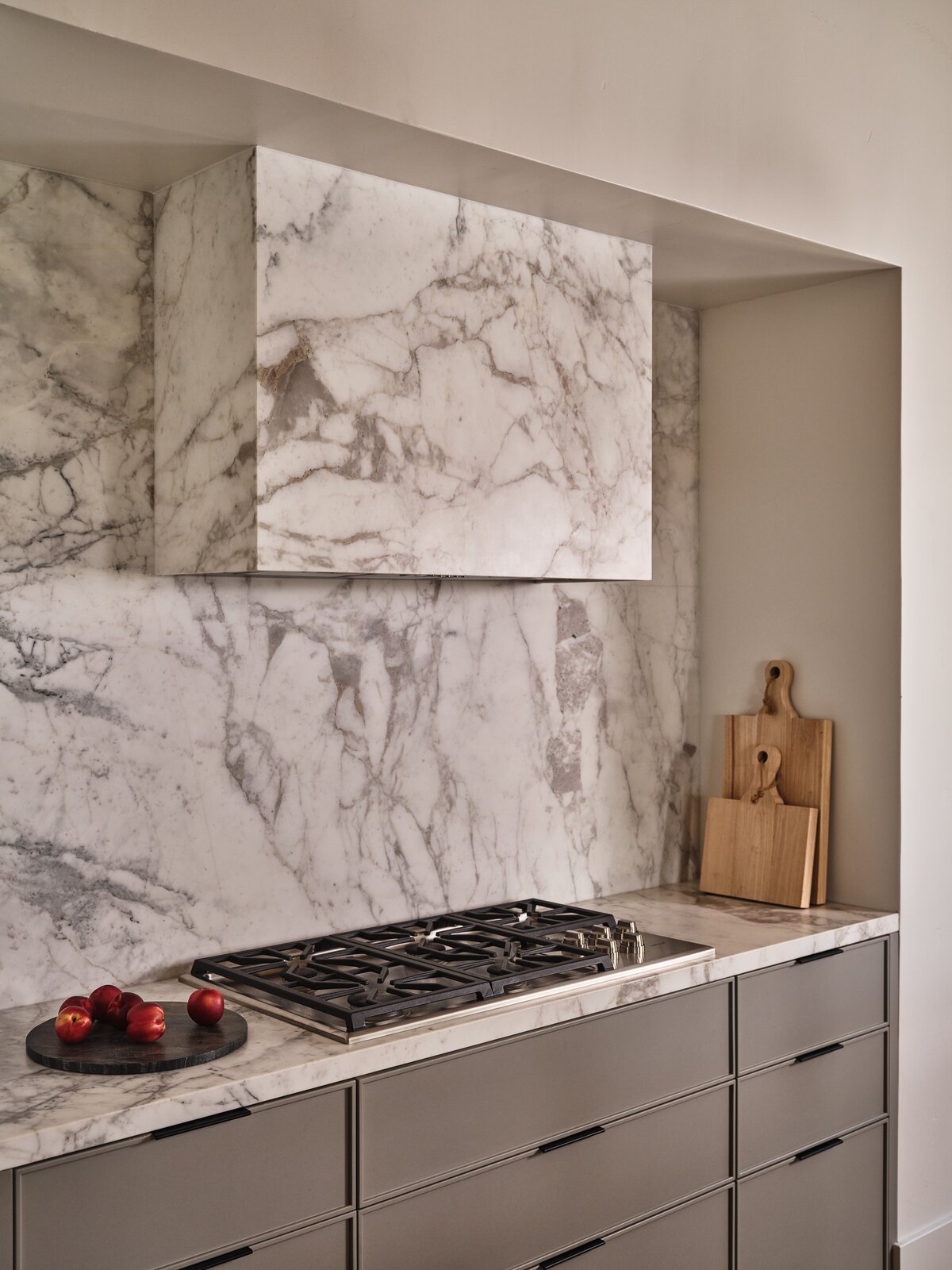 Photo 12 of 20 in Step Inside The Maple Residence Vineyard Home at ...