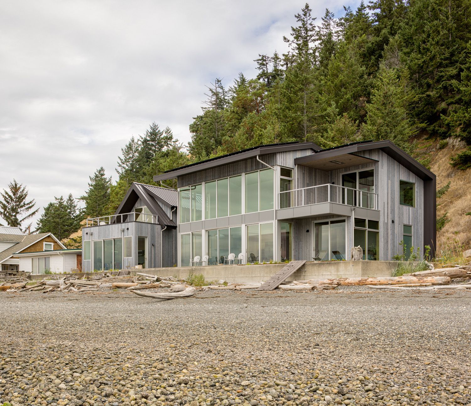 Photo 13 of 31 in The Clam House by studioSTL - Dwell