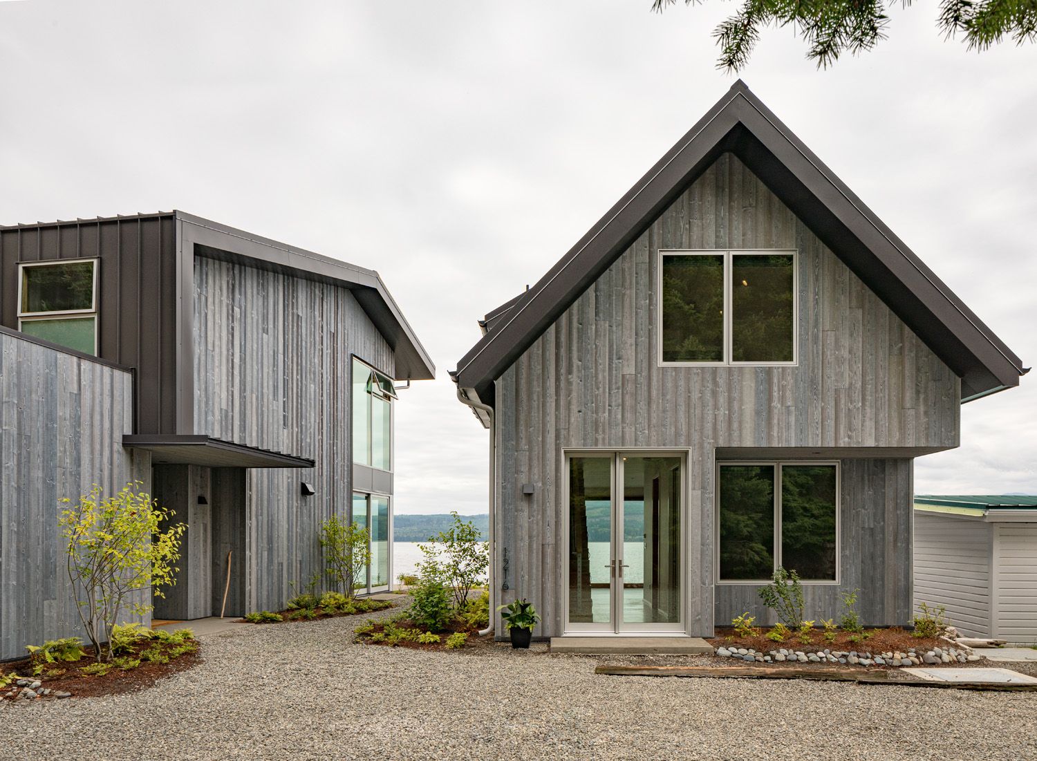 Photo 1 of 31 in The Clam House by studioSTL - Dwell