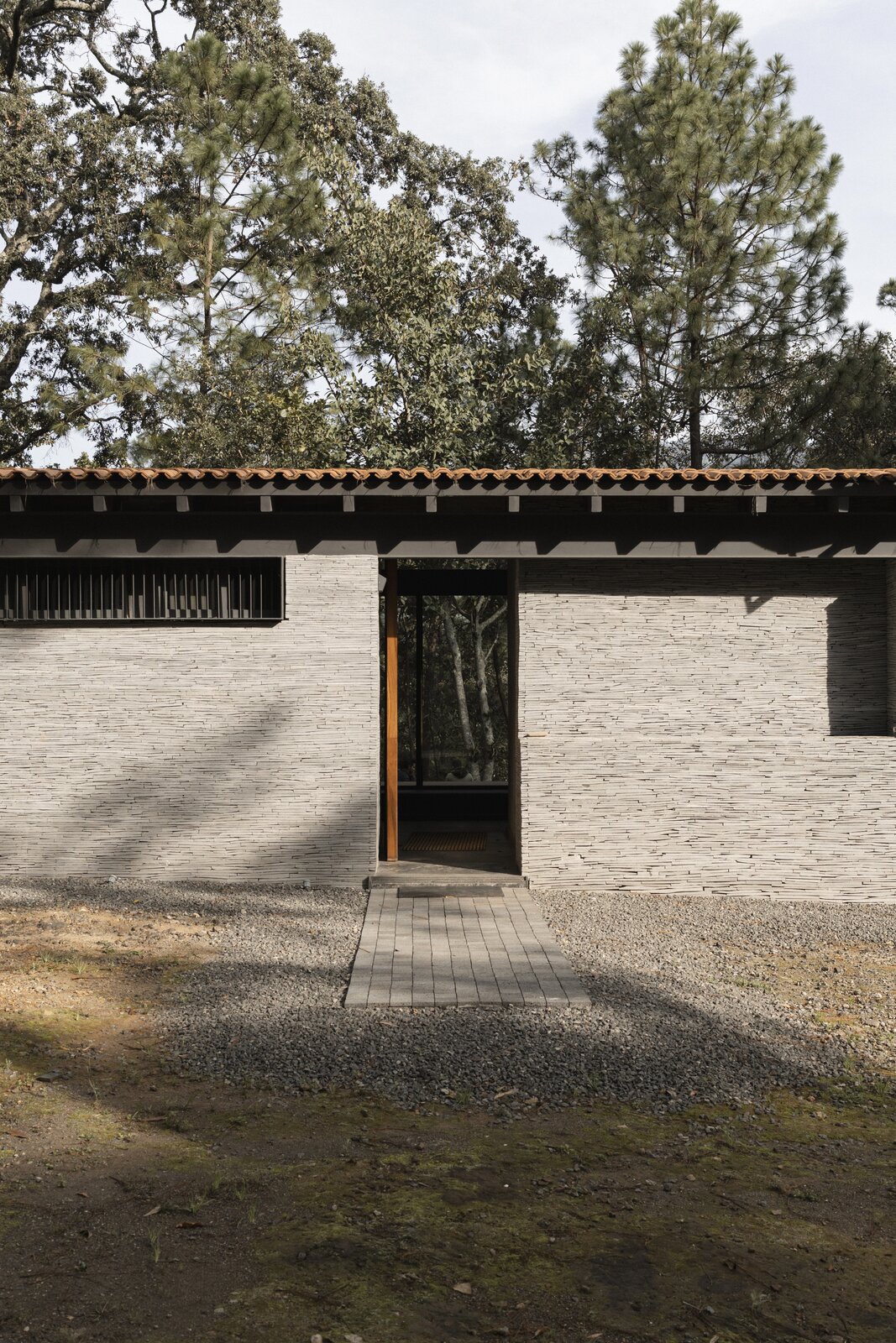 Photo 2 of 12 in Arcano House by Taller Arquitectura H - Dwell