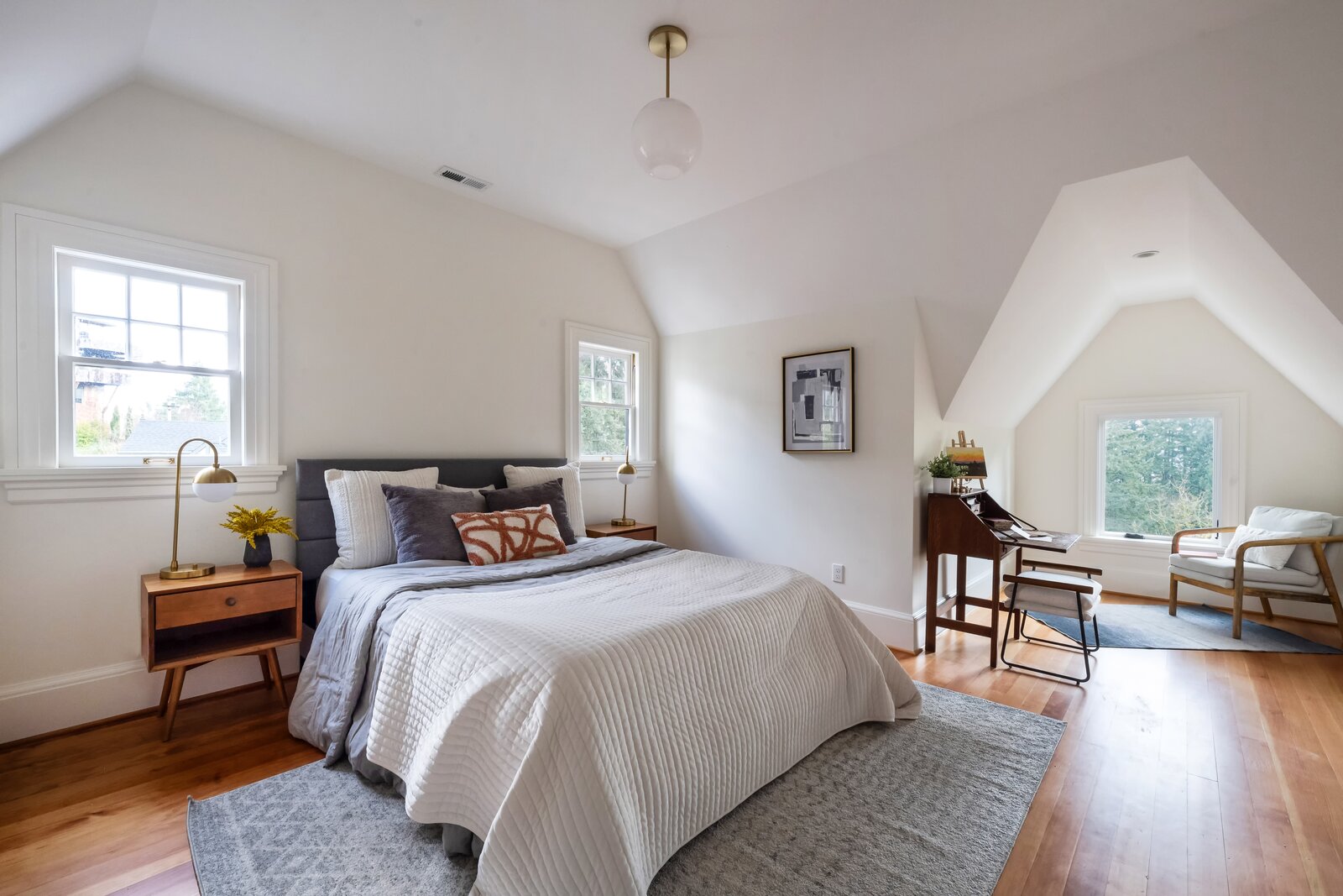 Photo 1 of 34 in The Luke House by Helen Boucher - Dwell