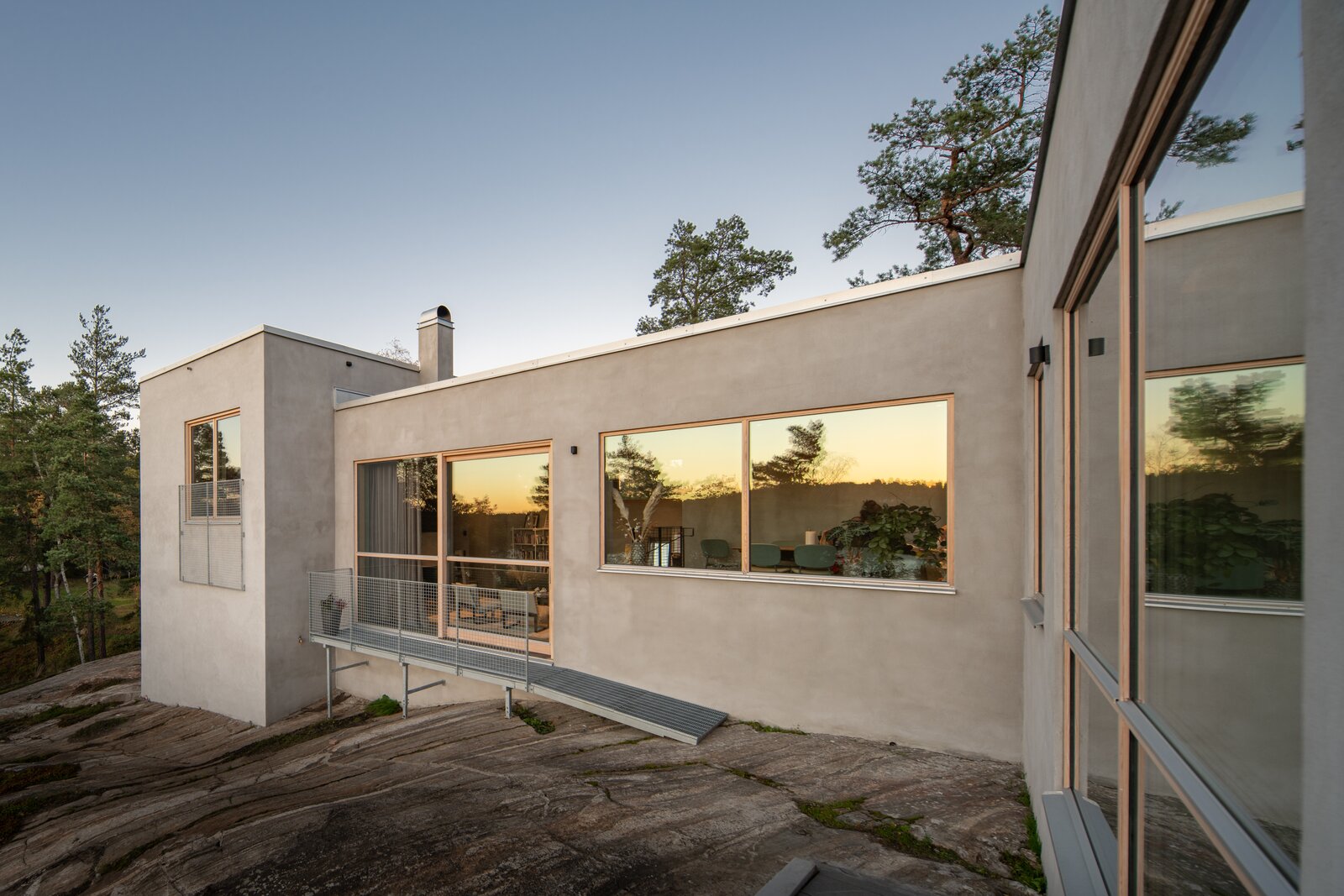 Photo 1 of 12 in Villa Kummelnäs by Sigrid Svensson - Dwell