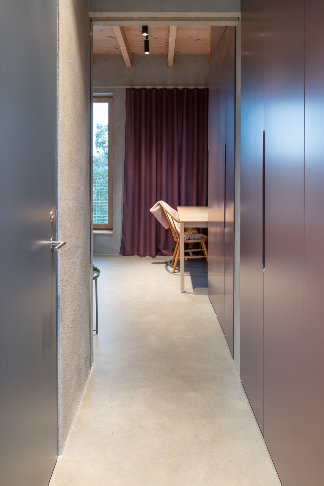 Photo 5 of 12 in Villa Kummelnäs by Sigrid Svensson - Dwell