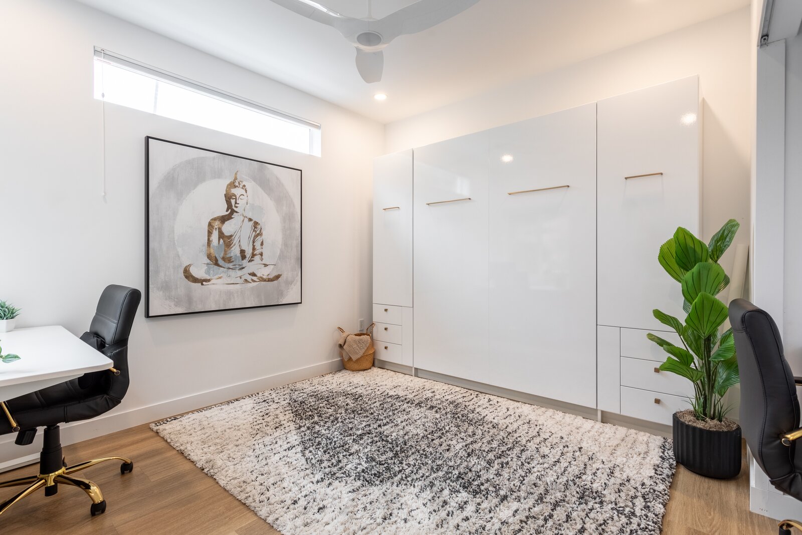 Photo 19 of 23 in Pacific Beach House by Belyn Studio - Dwell