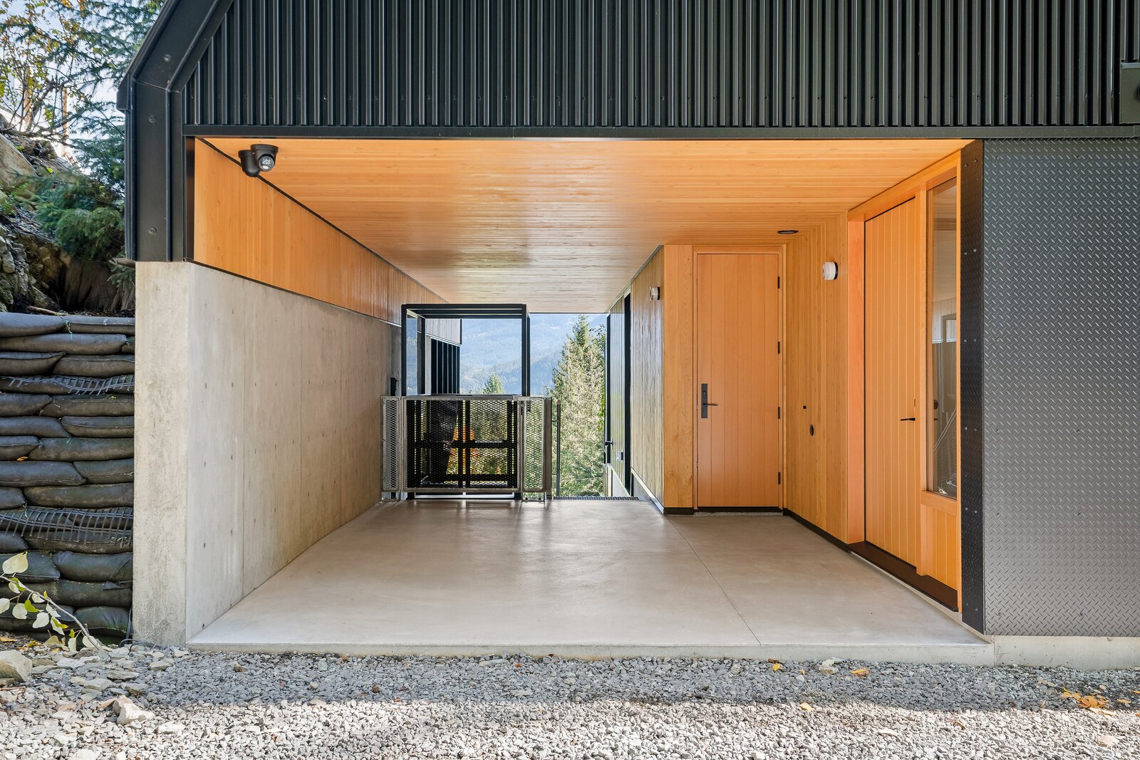 Photo 2 of 10 in Alpine A-Frame by Marie-Joelle Marceau - Dwell