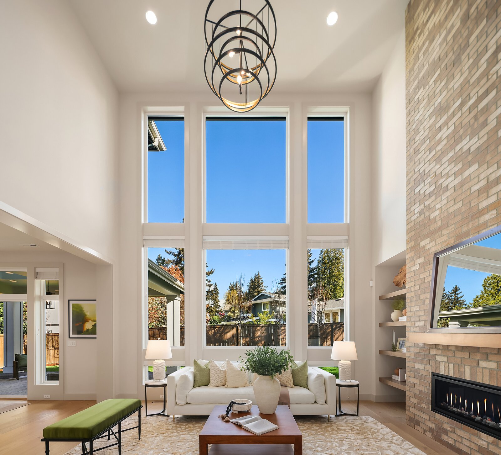 New Model Home Construction Staging (5 Photos) - Dwell