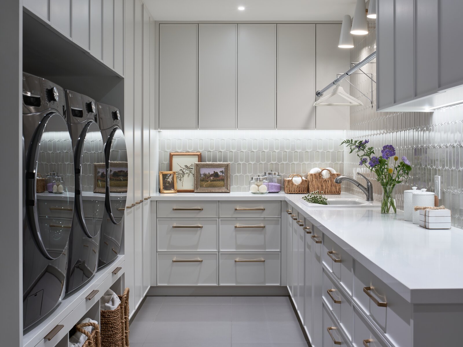 Photo 4 of 13 in Magnolia Residence by JHA Inc. - Dwell