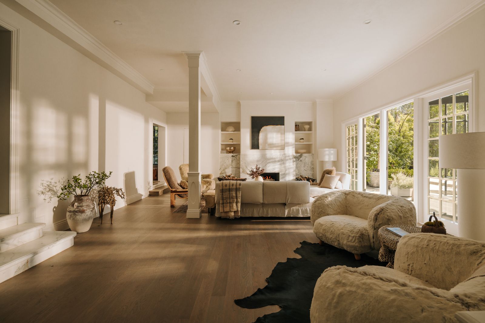 Photo 17 of 22 in A Monochromatic Mansion by Contributor - Dwell