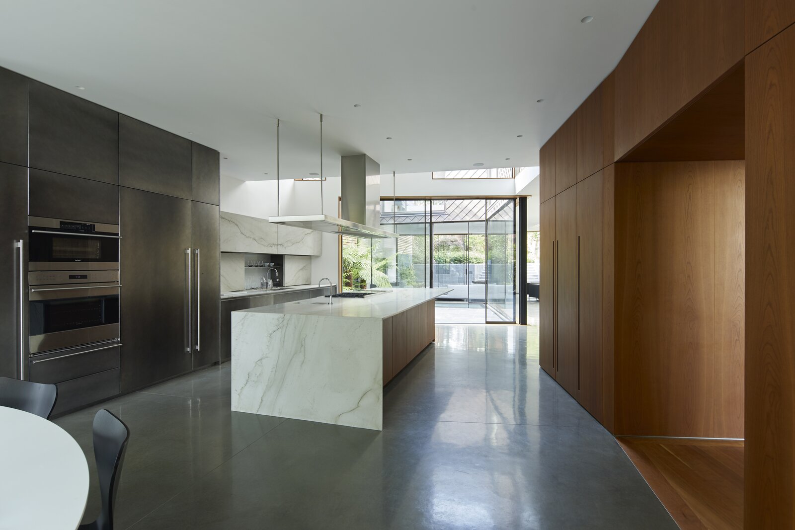 Photo 8 of 44 in Mesh House by Karl Mok - Dwell