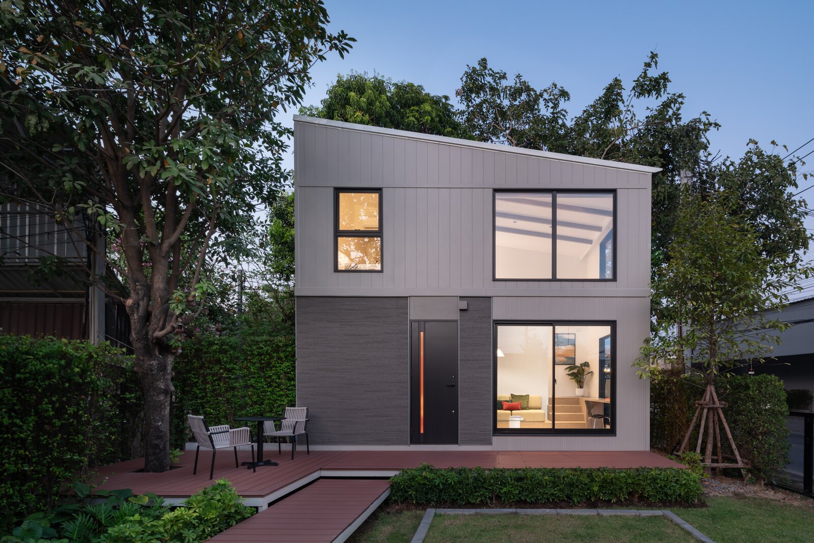 Photo 1 of 31 in Alpine series modular house by Esara Living - Dwell