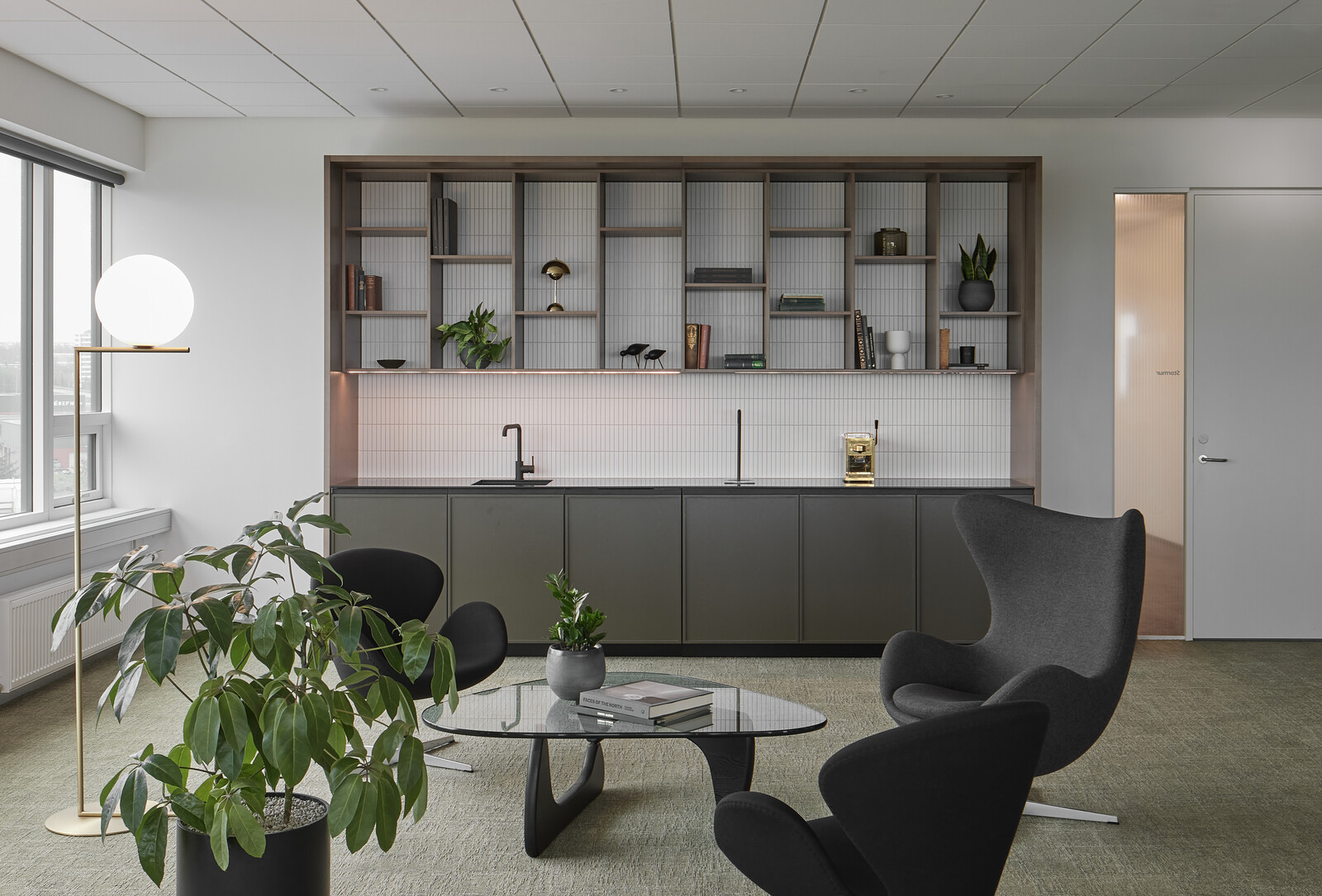 Photo 16 of 20 in Deloitte Iceland Office Interior Design by Yrki ...