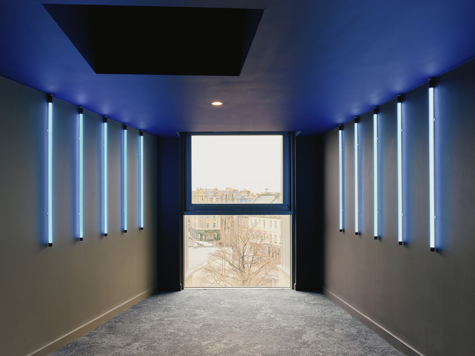 Photo 11 of 12 in 16-18 Potterrow by Caroline Collett - Dwell