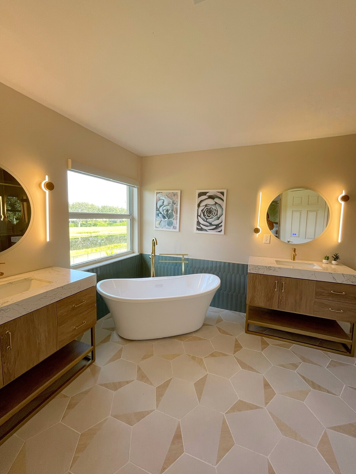 Organic Spa Retreat (5 Photos) - Dwell