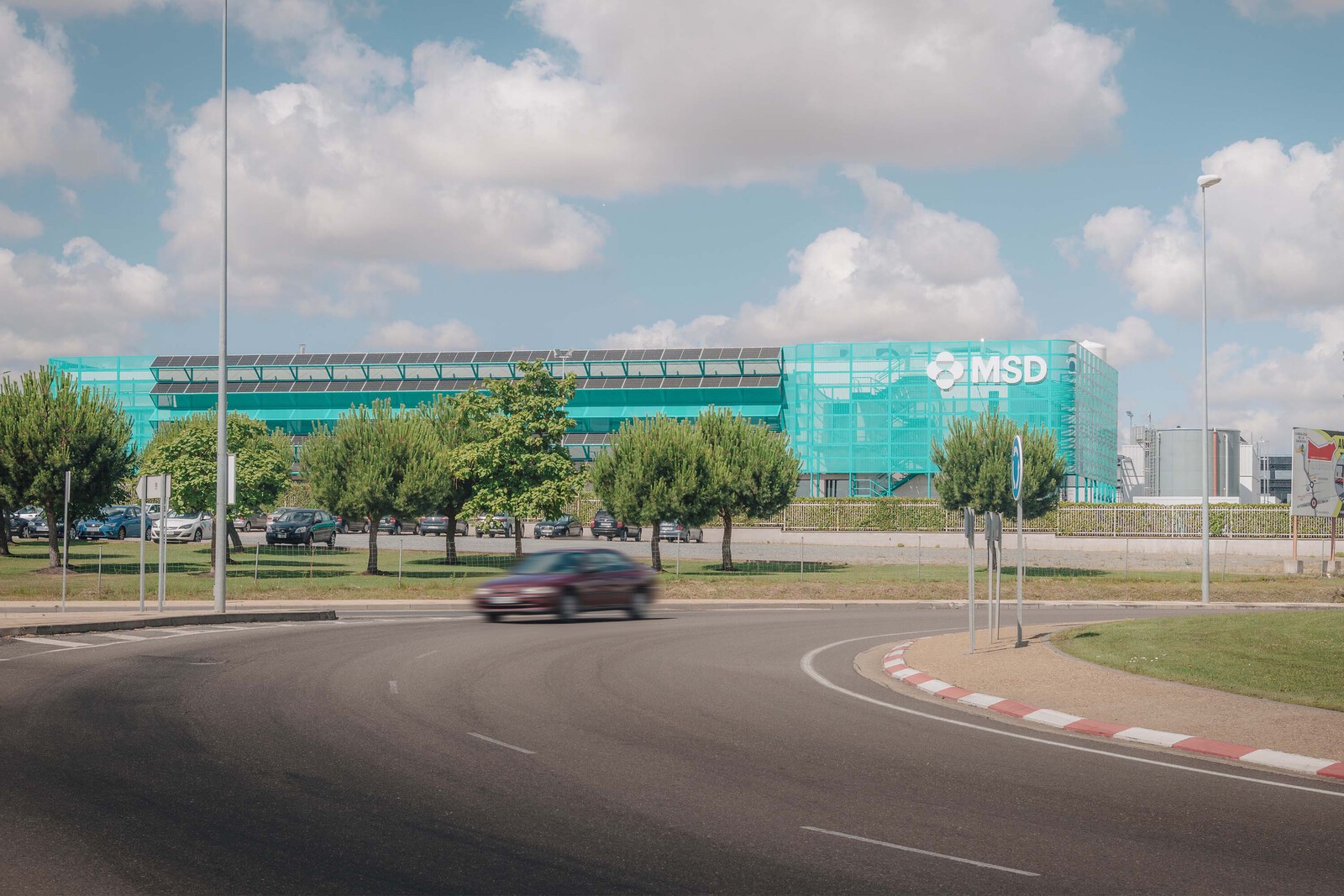 Photo 8 of 20 in MSD SOLAR FACADES by BIAN - Dwell