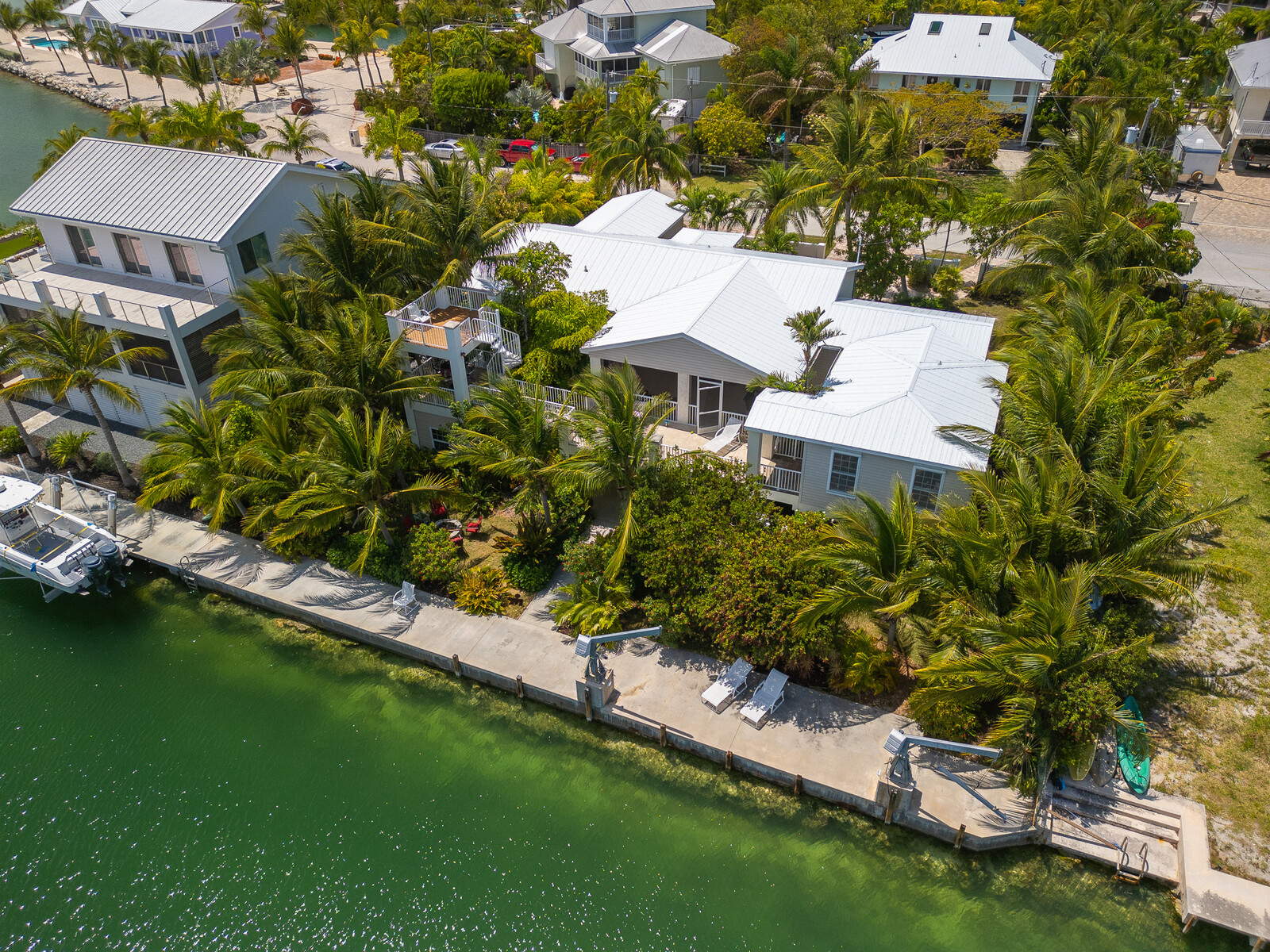 Boater's Dream on Sugarloaf Shores in the Florida Keys - the "Hampton's ...