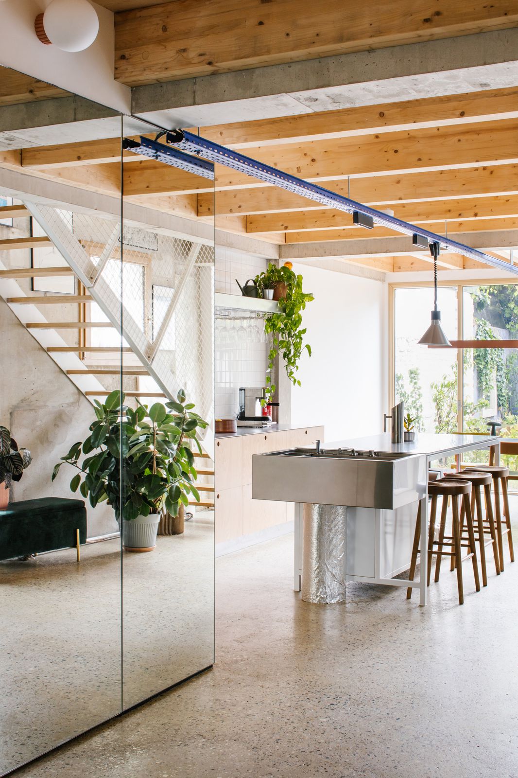 Photo 5 of 20 in Vertical extension of a townhouse near Paris by LAC ...