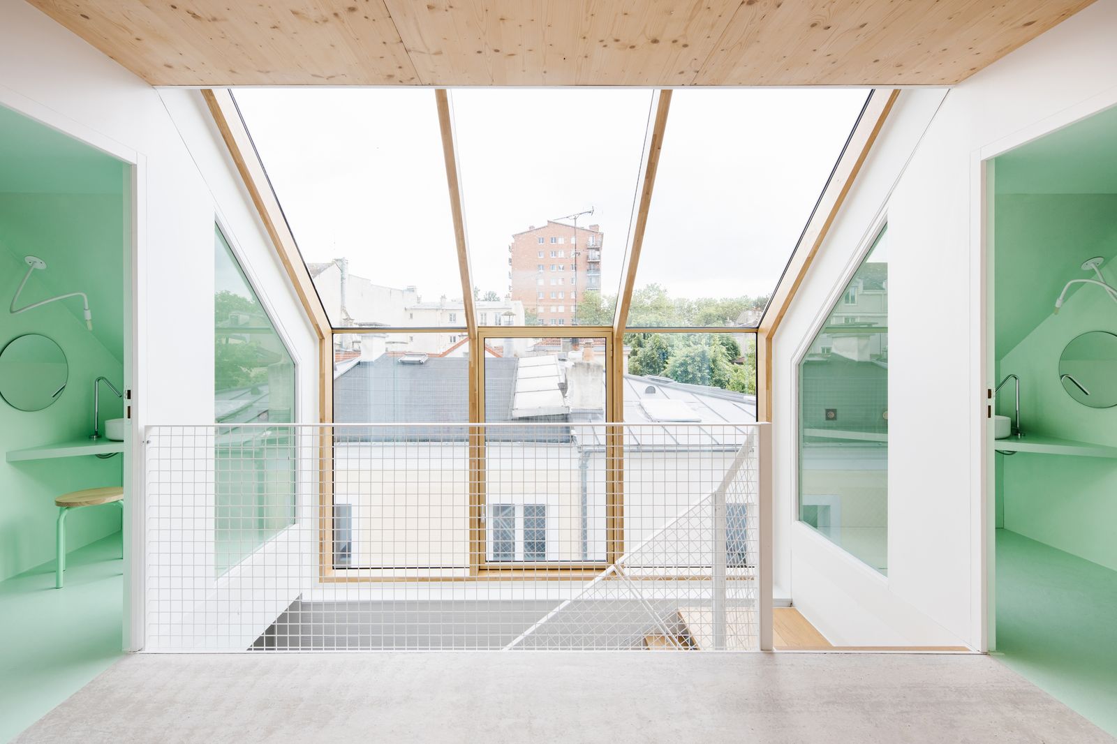 Photo 13 of 20 in Vertical extension of a townhouse near Paris by LAC ...