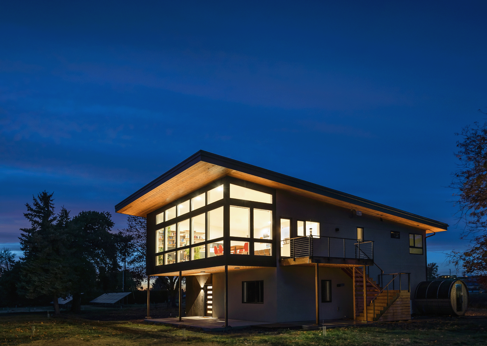Photo 4 of 15 in River View Home by Lindsey Skie - Dwell