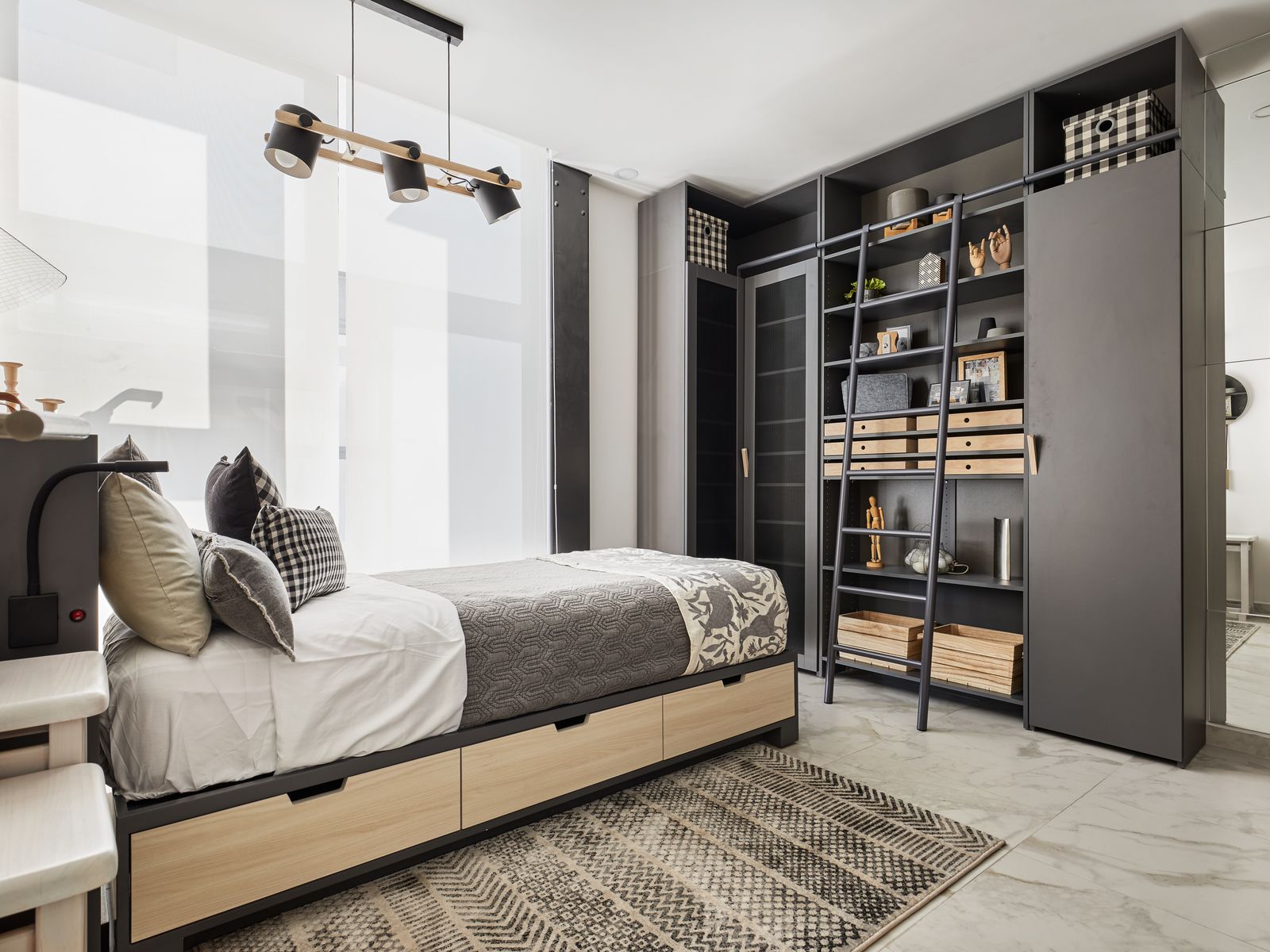 Photo 11 of 13 in Providencia Apartment by DxD Design Group - Dwell