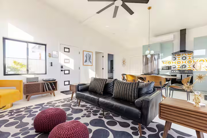 Photo 3 of 14 in The Mariposas Joshua Tree by Ryan Dorough - Dwell