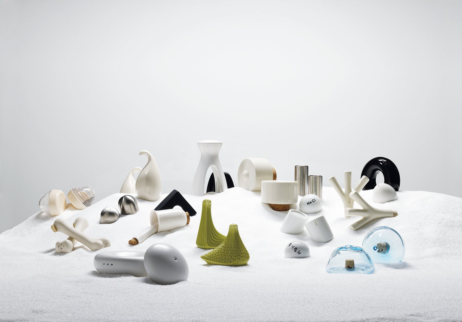 13 Modern Salt and Pepper Shakers - Dwell