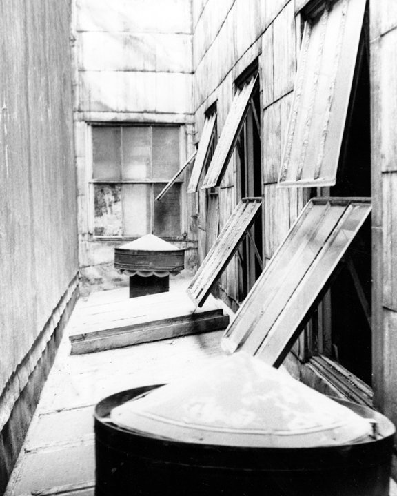 Photo 4 of 4 in The New Old Commodore Hotel - Dwell