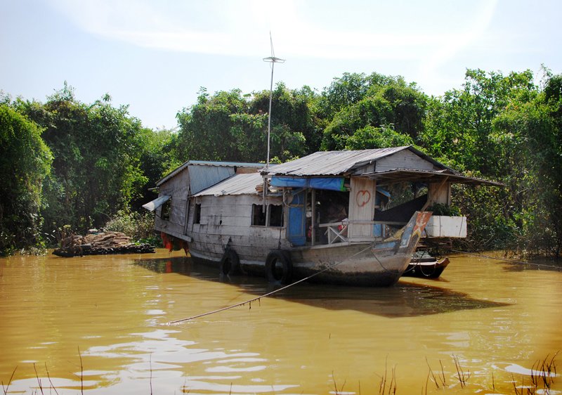 10 Living on Water: Floating Villages ideas - Dwell