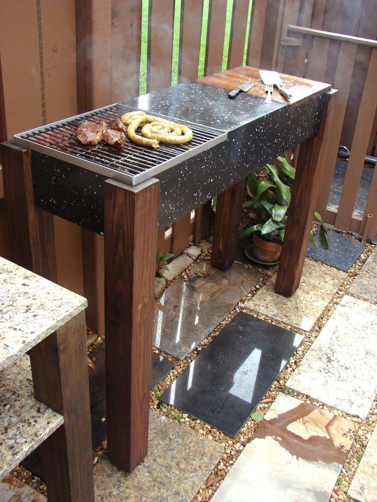 Photo 10 of 11 in Reader DIY: A Modern Granite Grill - Dwell