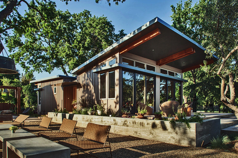 Photo 1 of 10 in 8 Companies That Are Revolutionizing Kit Homes - Dwell