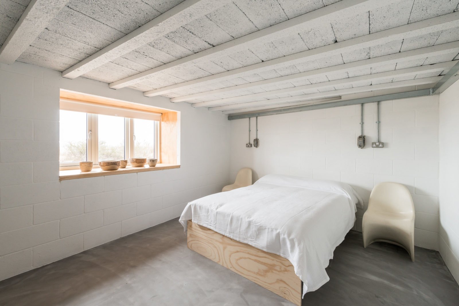 Photo 4 of 11 in Formerly a Farm Workers' Cottage, This Cool Norfolk ...