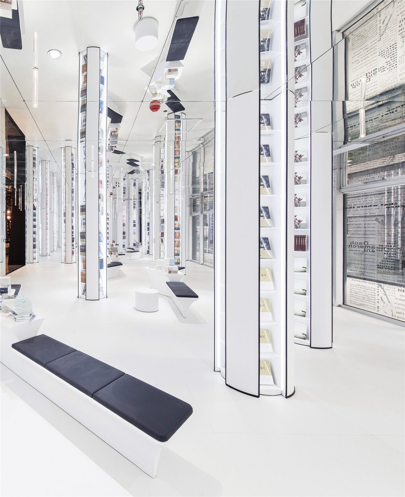 Photo 6 of 7 in This Otherworldly Bookstore in China Provides a ...