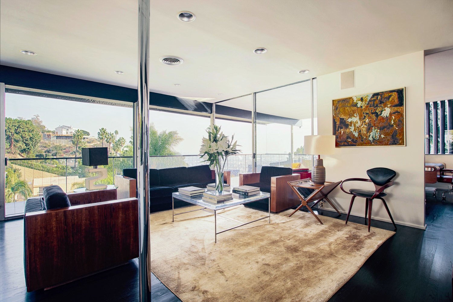 Photo 3 of 8 in The Lew House by Dwell - Dwell