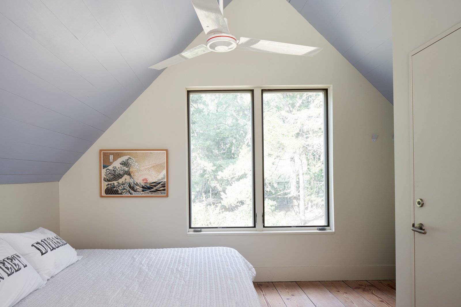 Photo 9 of 17 in A Limestone Cottage in Kansas Is Reborn With a ...