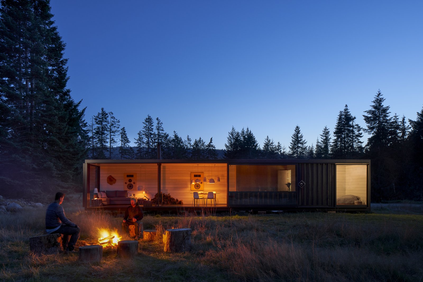 Photo 7 of 9 in A Shipping Container Provides a Temporary Residence for ...