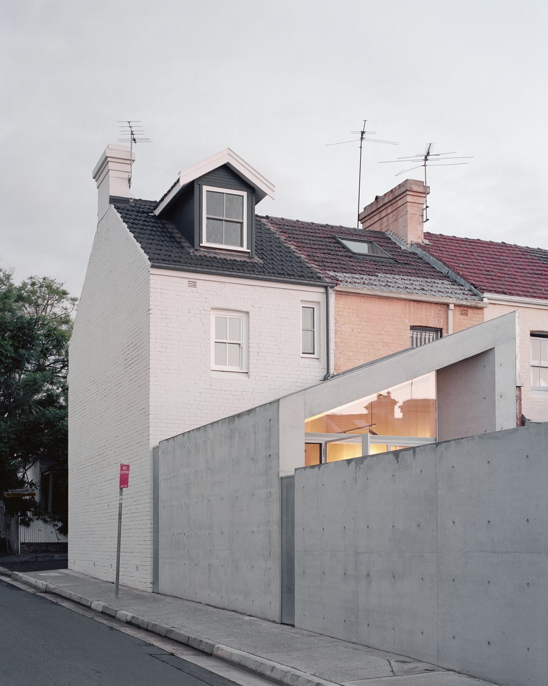 Photo 3 of 16 in A Revamped Terrace House in Sydney Is an Audiophile’s ...