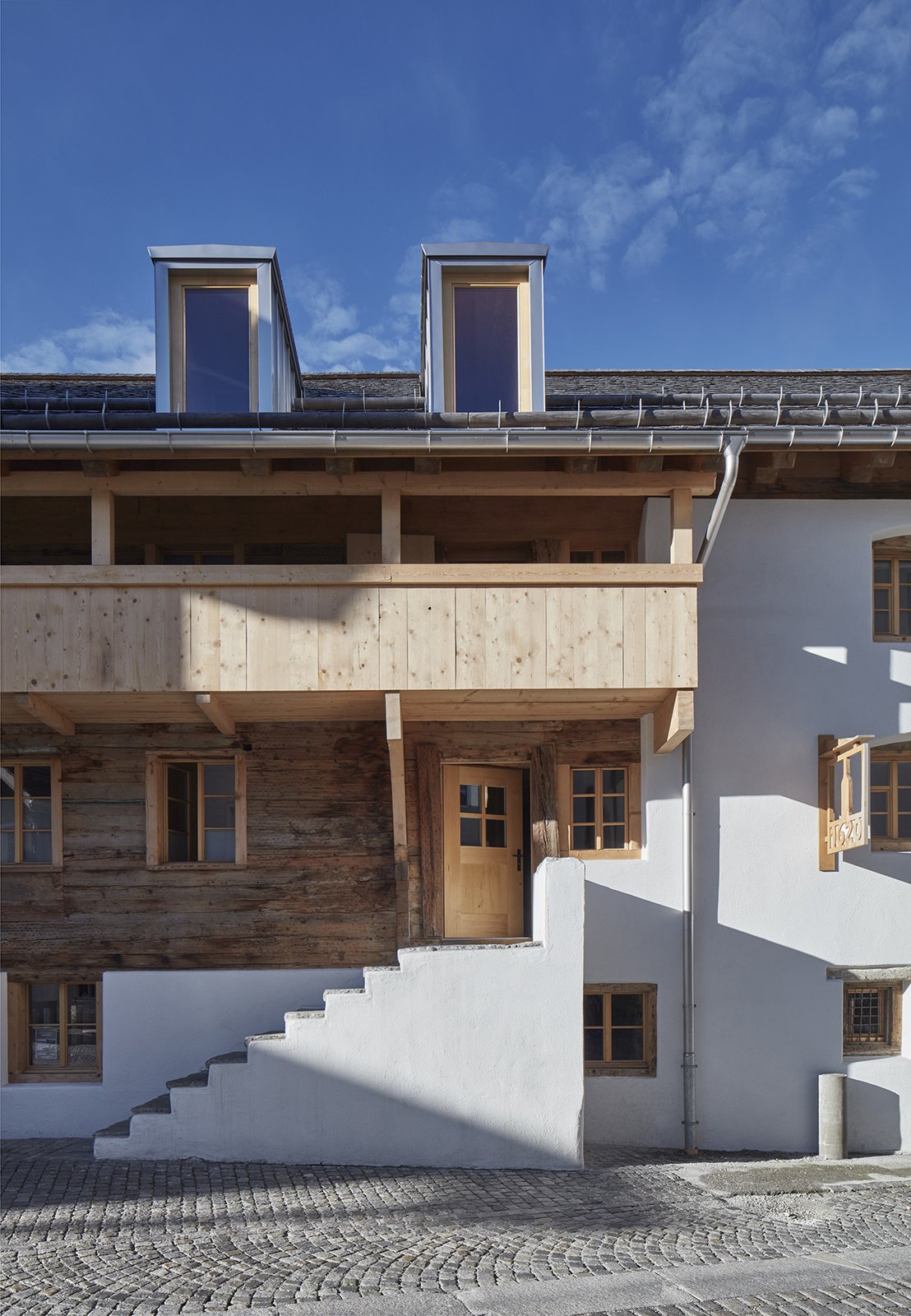 Photo 3 of 14 in A 17th-Century Building in the Swiss Alps Is ...