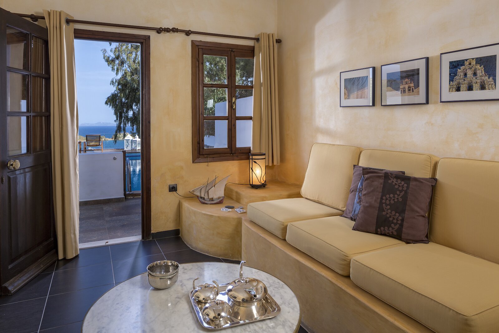 Photo 3 of 10 in A Mediterranean Mansion With Views of the Aegean Sea ...