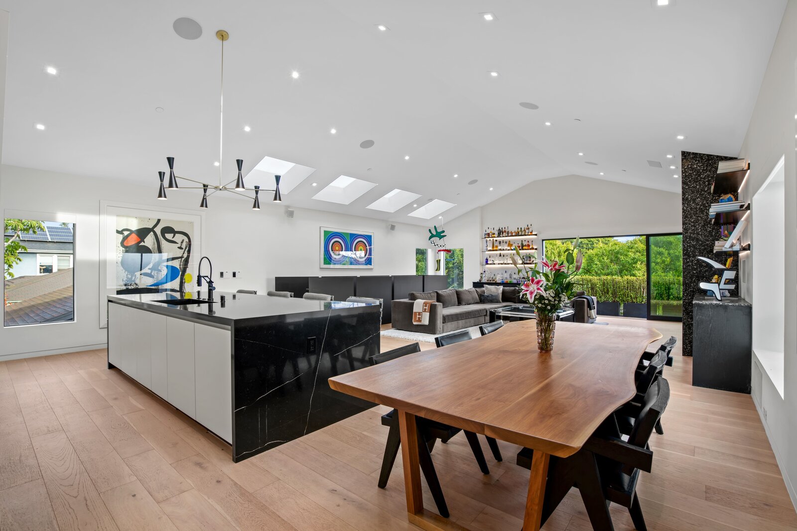 This Sun-Filled Modern Duplex Asks $5.35M in the Heart of Venice ...