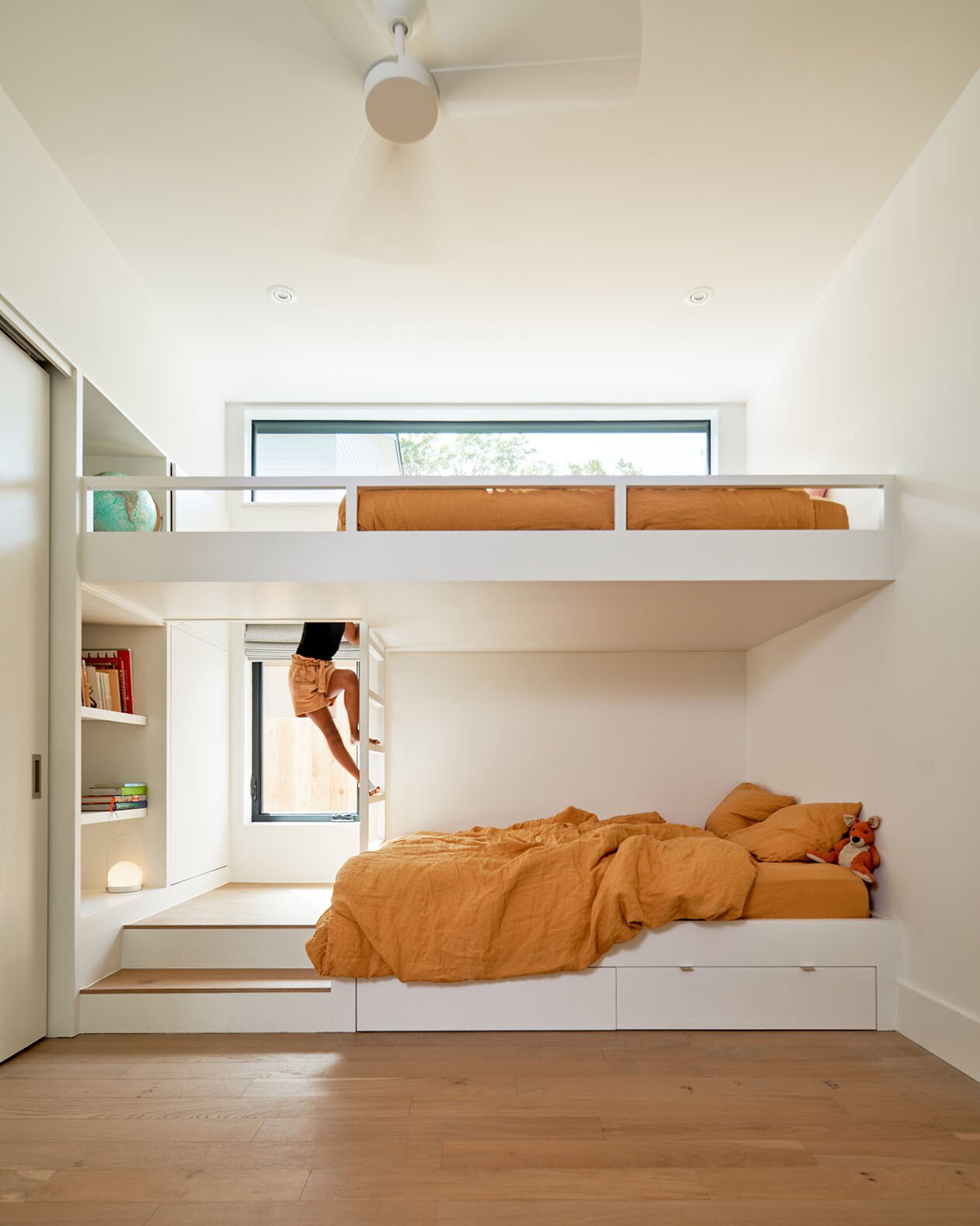 Photo 21 of 25 in In Austin, An Architect Helps Friends Build a Home ...