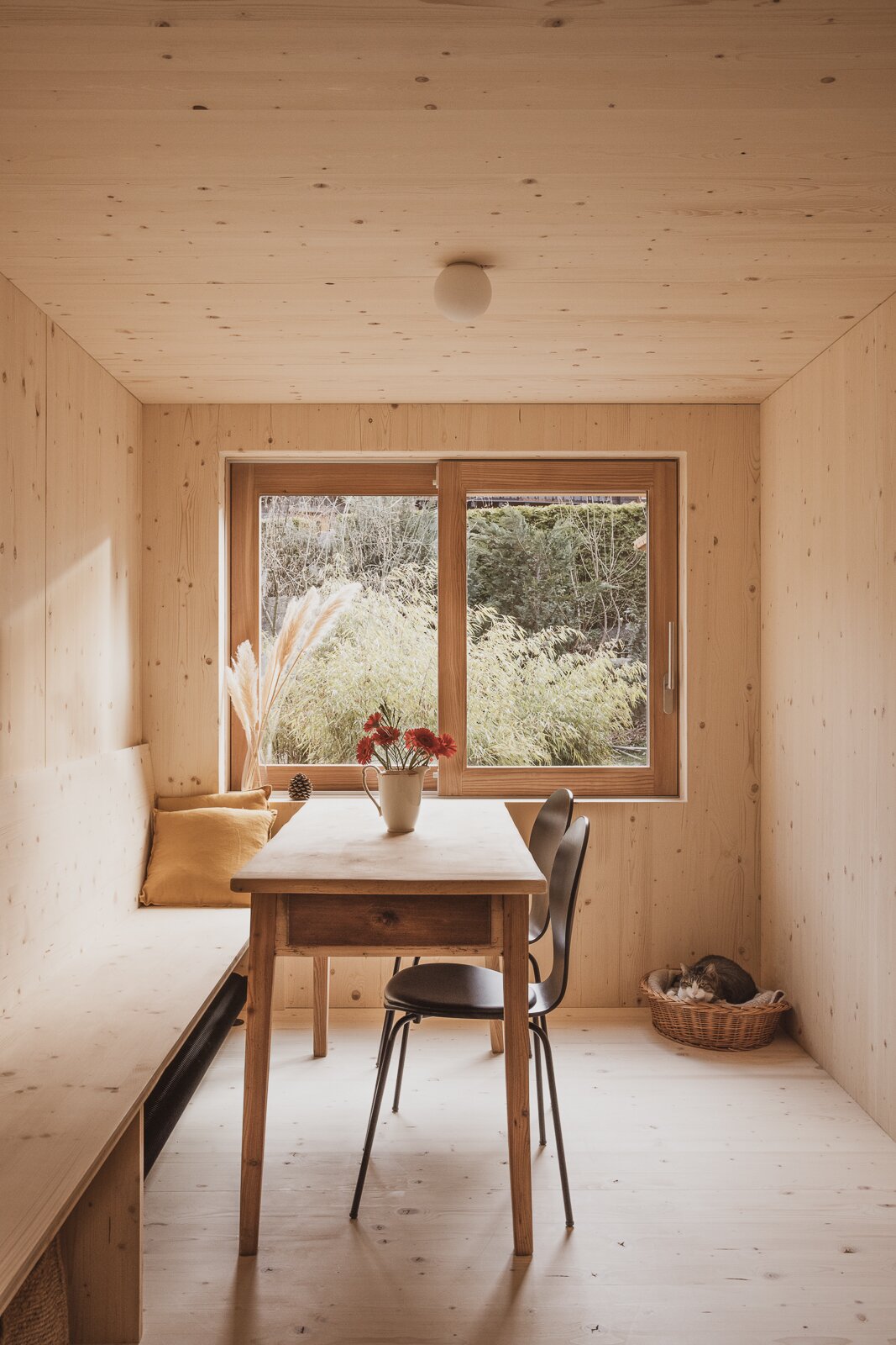 Photo 4 of 14 in This Spruce Cabin in Switzerland Is Like a Grown-Up ...