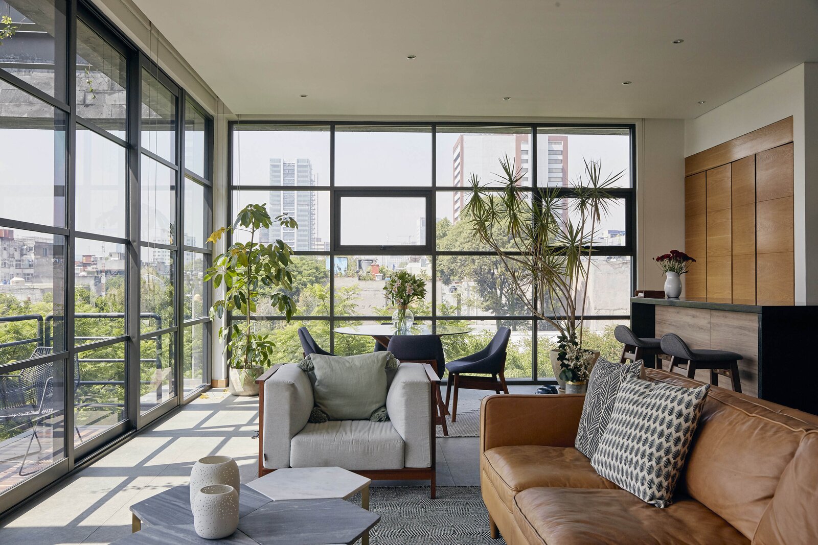 Photo 2 of 5 in Do You Have the Next Amazing Airbnb Listing? Enter Our ...