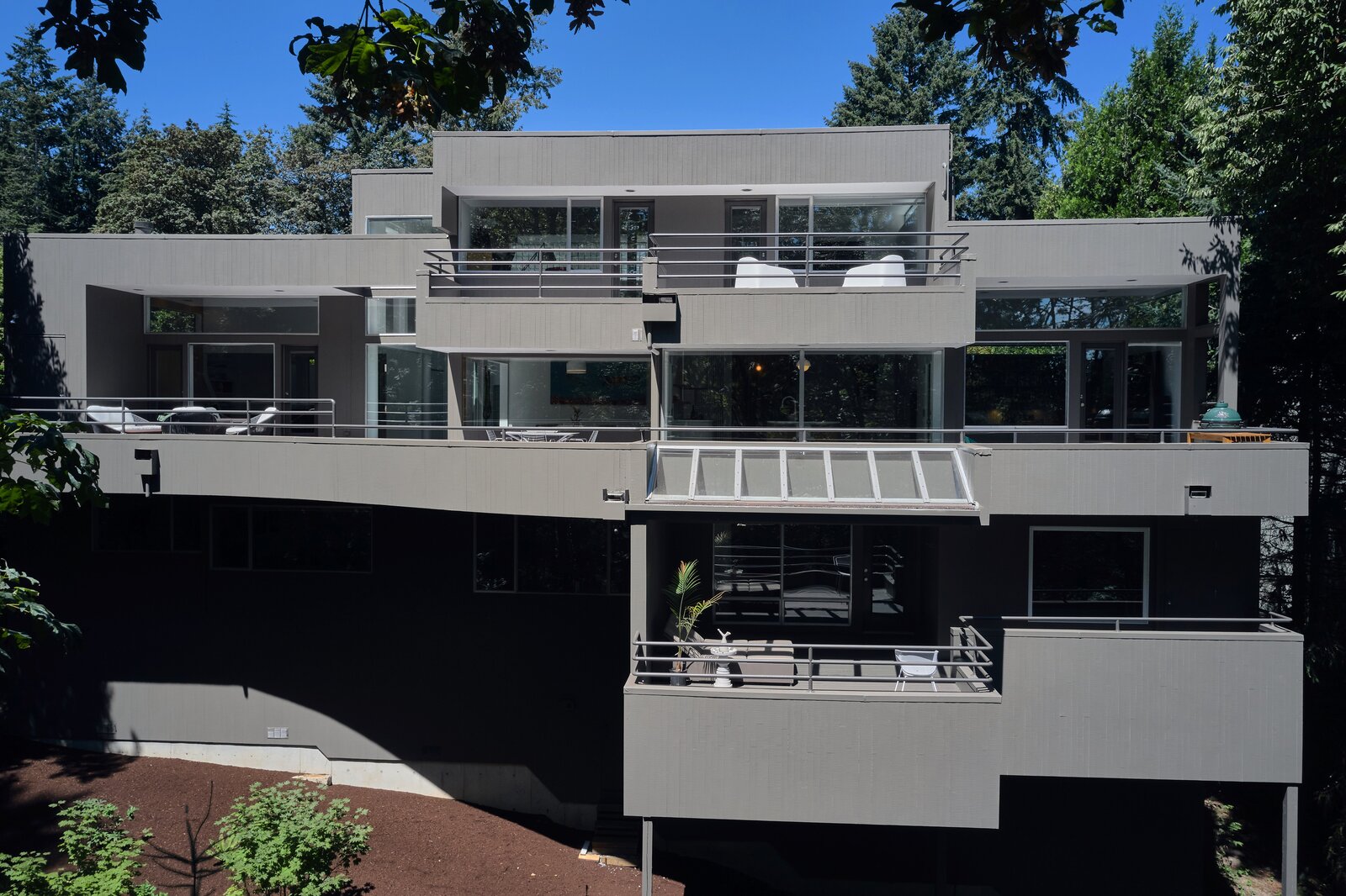 Photo 14 of 14 in An ’80s Home With a Heart of Glass (Bricks) Lists for ...