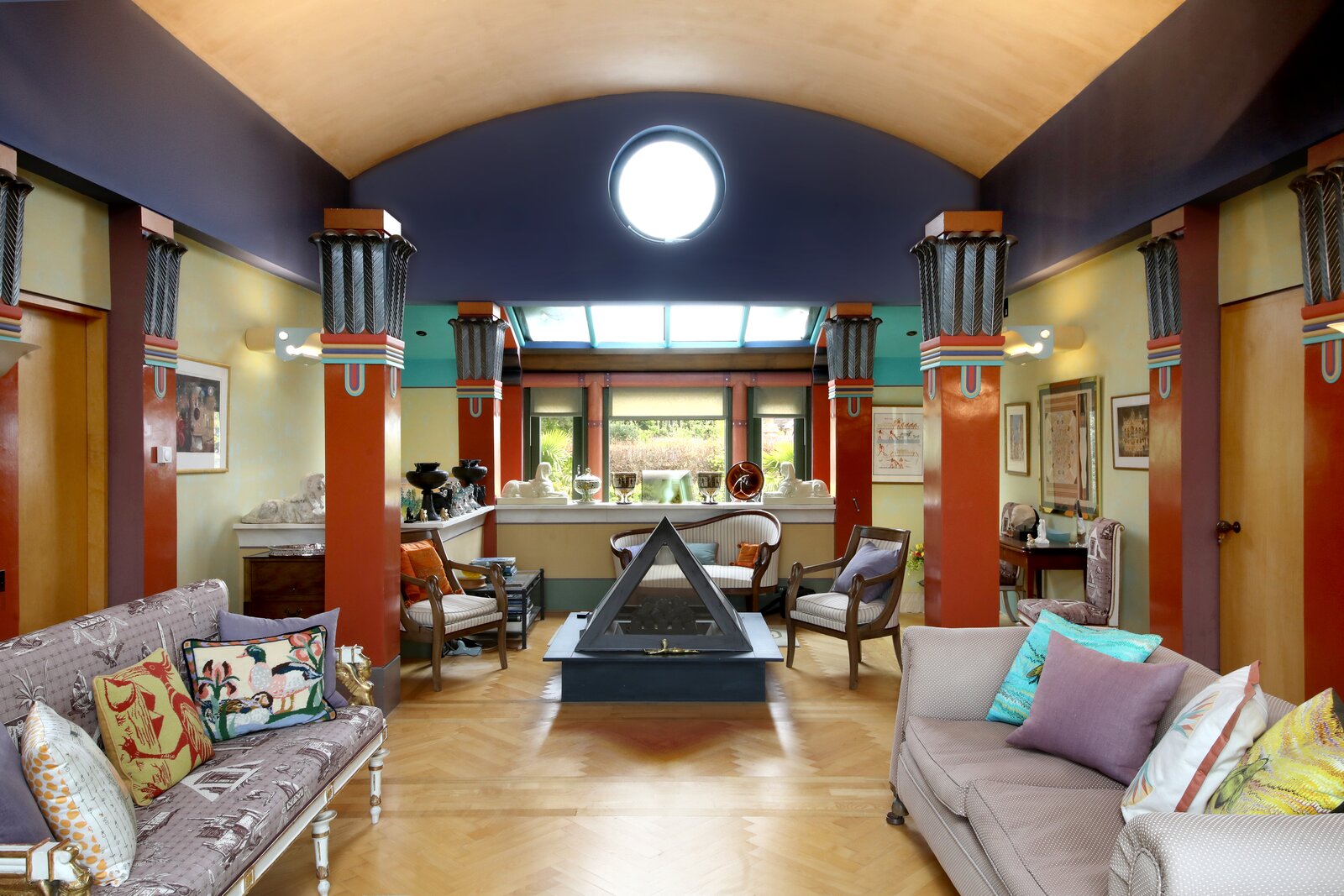 Photo 5 of 11 in In England, a Supremely Extra Egyptian-Inspired Home ...