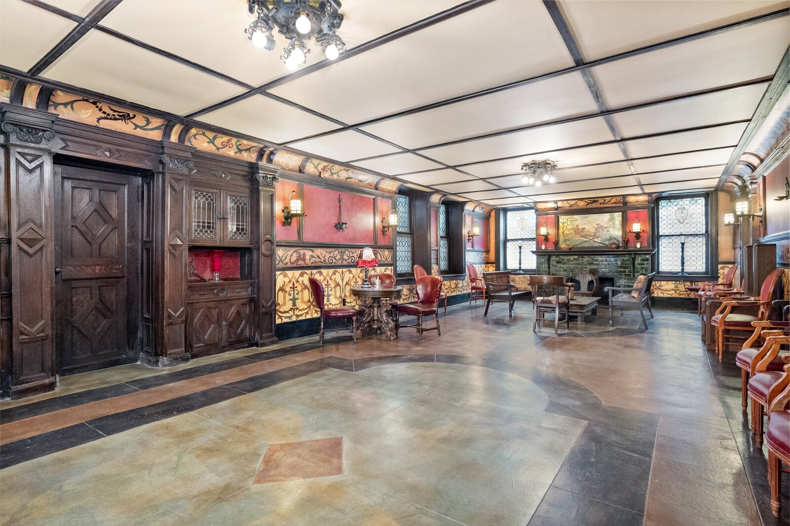 Photo 9 of 11 in Here’s Your Chance to Own the Nabisco Mansion—But It ...