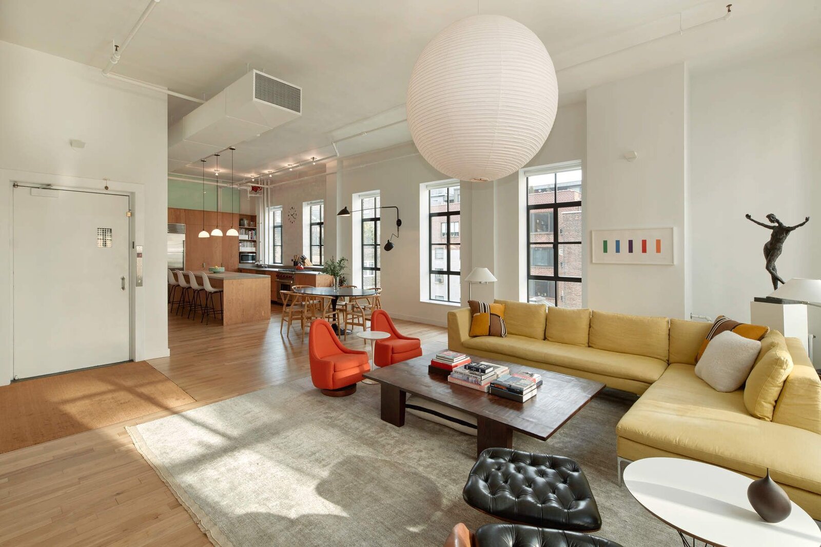 Photo 4 of 9 in This Corner Loft Listed in New York City Is One for the ...