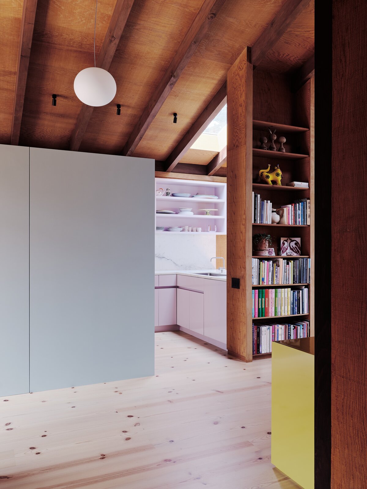 Photo 6 of 23 in Architect Albert Lanier’s Redwood House in San ...