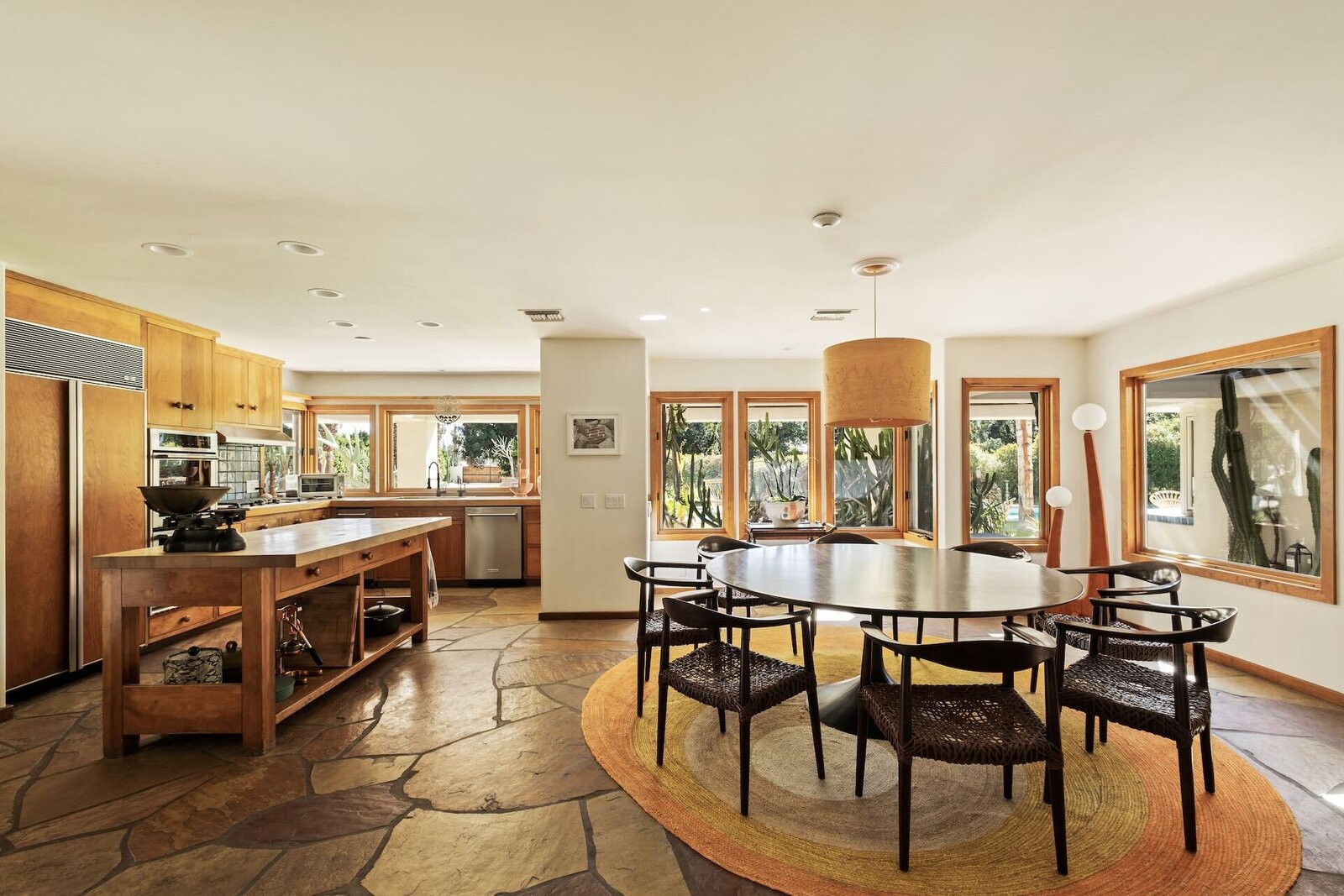 Photo 5 of 11 in In the Coachella Valley, a Former Equestrian Ranch ...