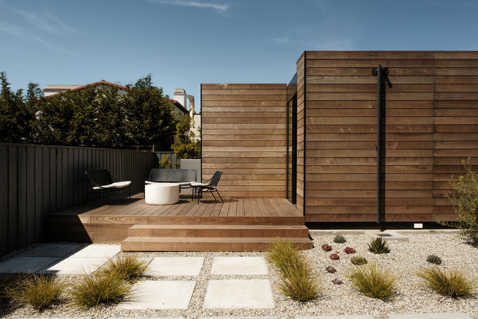 This Los Angeles ADU Builder Says It Can Add a Home to Your Backyard in ...